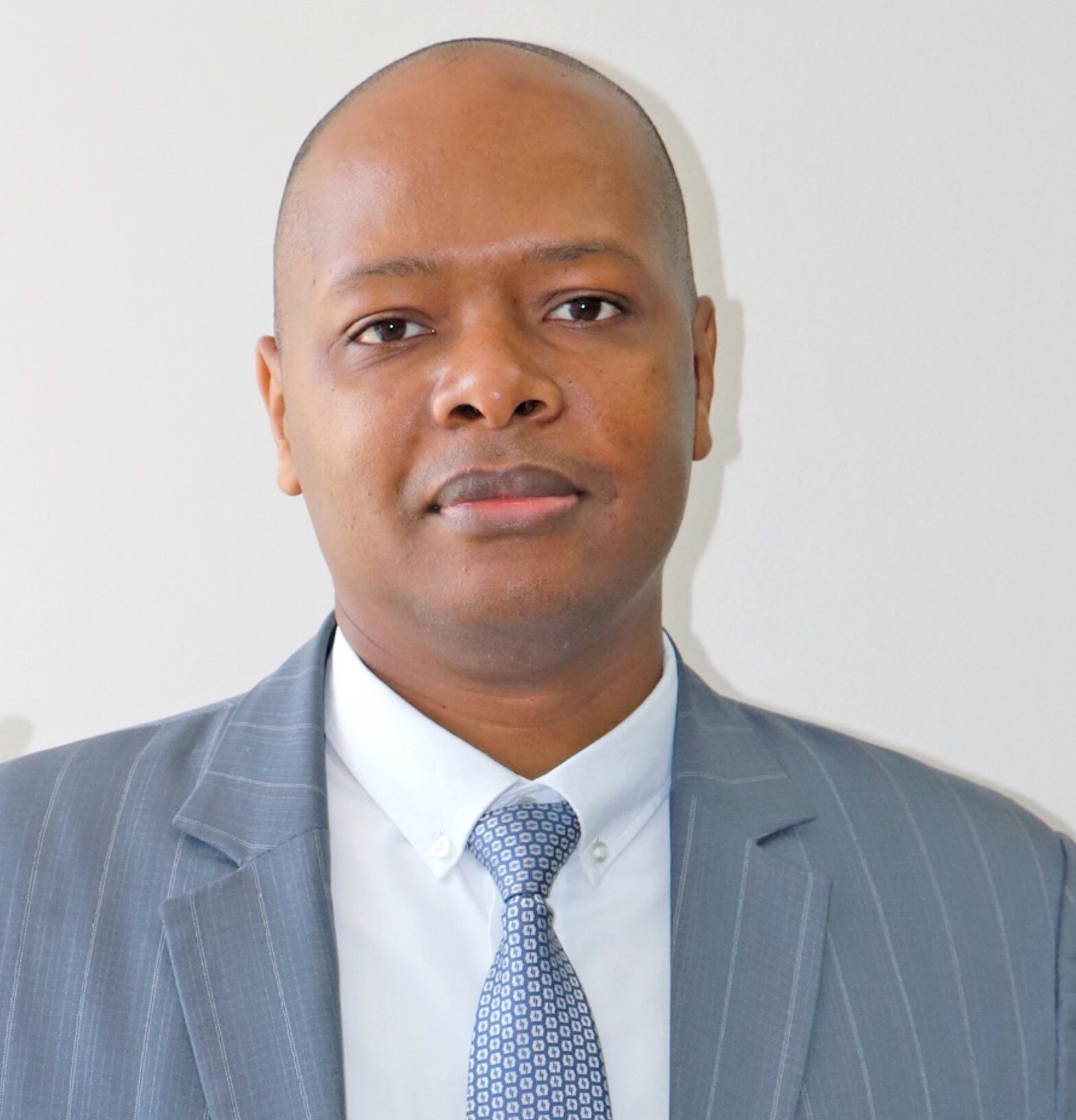 Ivan Thompson – First Capital Bank Moçambique
